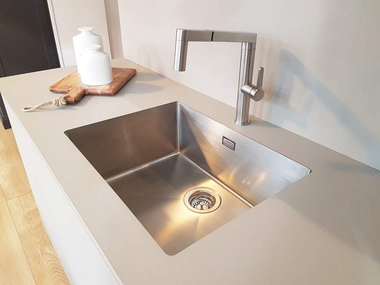 Complete Sink Solutions